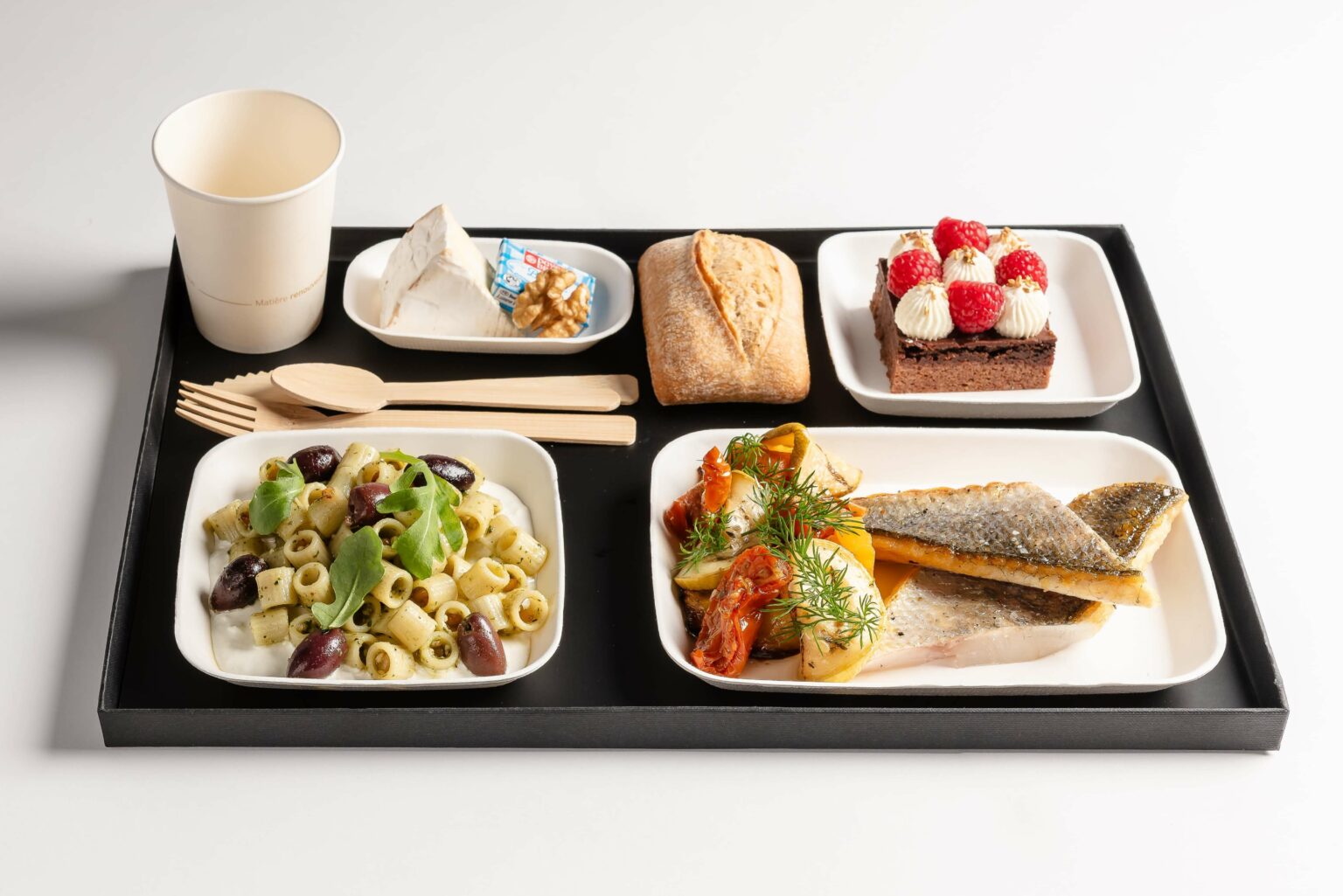 Plateau repas Menu 5 – Filet de Bar - LCV TRAITEUR